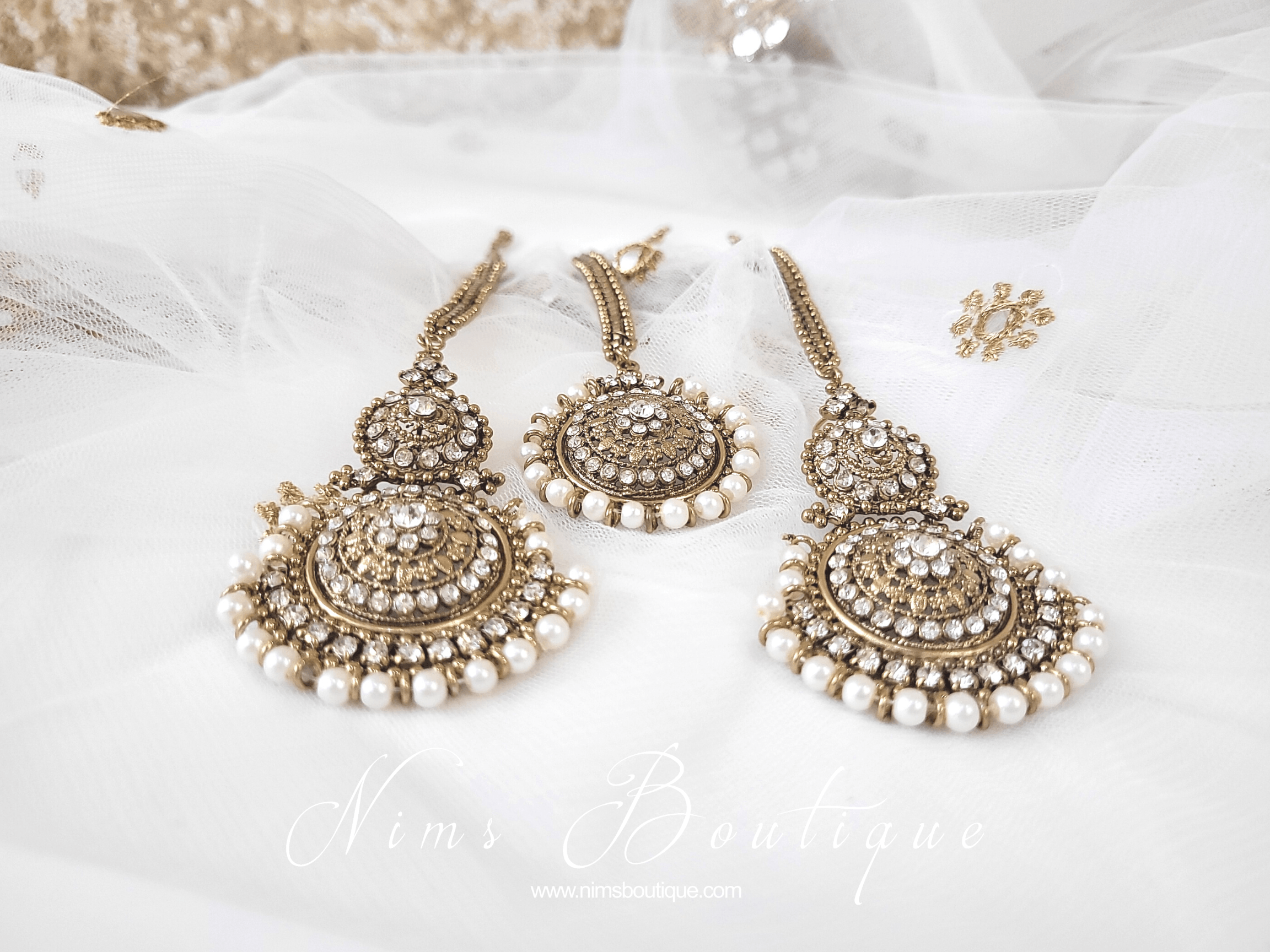 Royal Pearl Tikka Set (with earring chains) – Nims Boutique